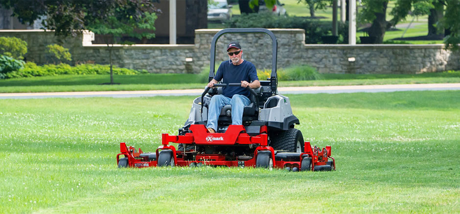 The Ina Store Inc. | Tustin, MI | Featuring Kubota and Case IH tractors